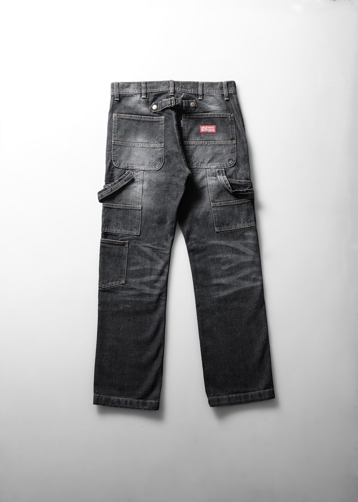 Black Stone Carpenter Wash - Phillip Works
